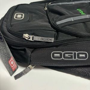 OGIO | Bags | Ogio Veeam Backpack Black Green Nwt | Poshmark